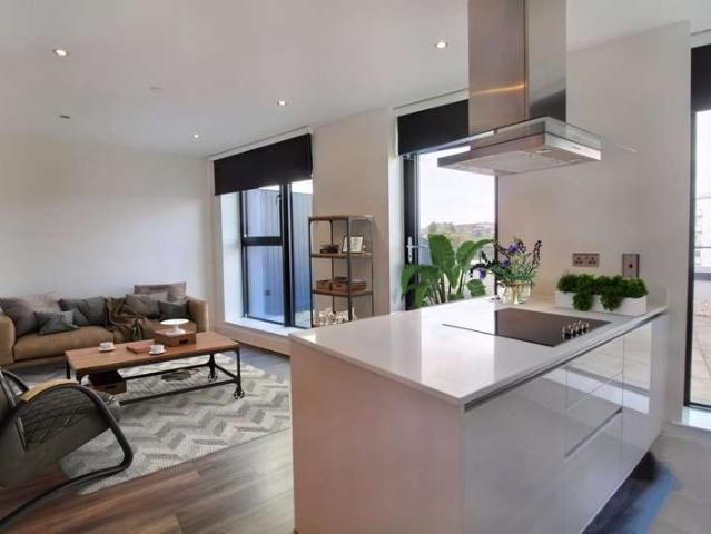 2 Bedroom Apartment Flat