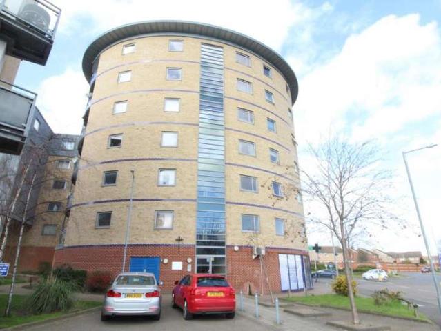 2 Bedroom Apartment Flat