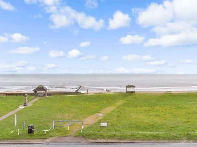 2 Bedroom Apartment Flat