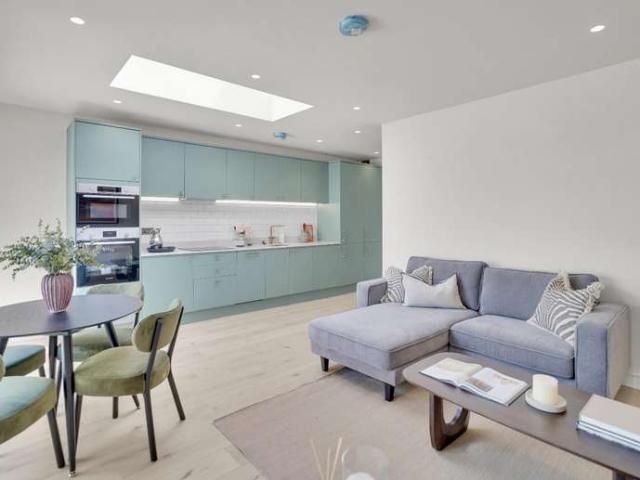 2 Bedroom Apartment Flat