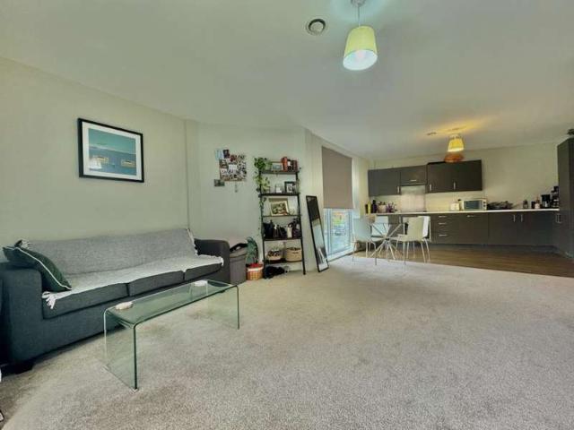 2 Bedroom Apartment Flat