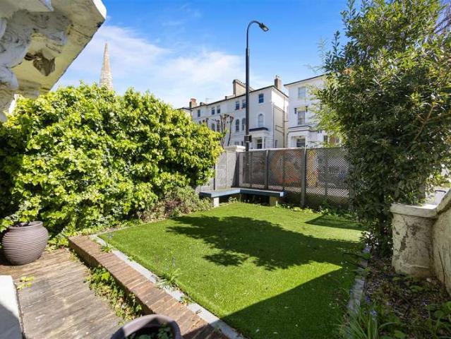 2 Bedroom Apartment Flat