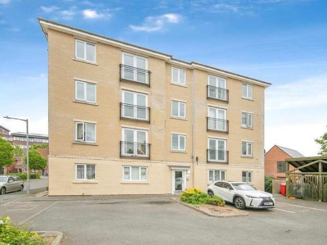 2 Bedroom Apartment Flat