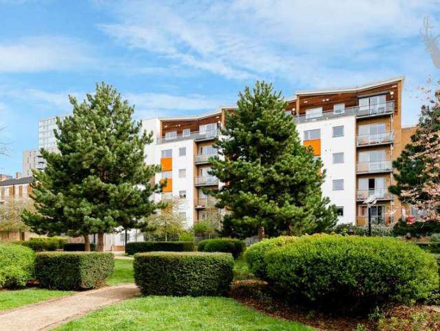 2 Bedroom Apartment Flat