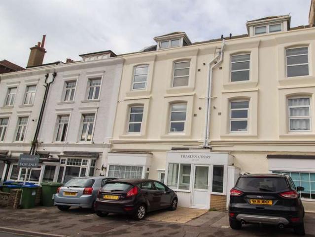 2 Bedroom Apartment Flat