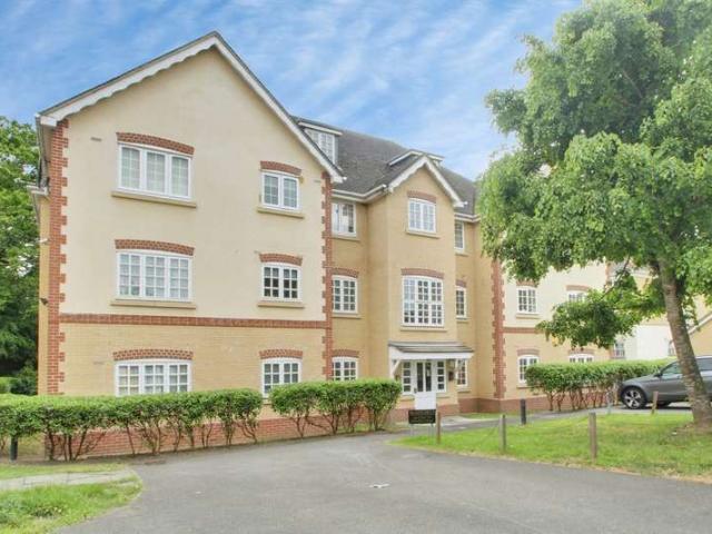 2 Bedroom Apartment Flat