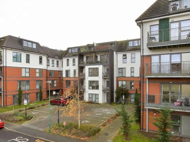 2 Bedroom Apartment Flat
