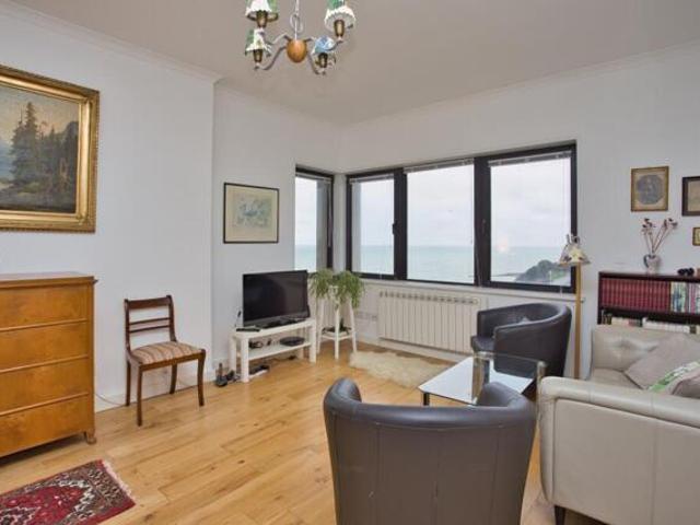 2 Bedroom Apartment Folkestone Kent 99895106