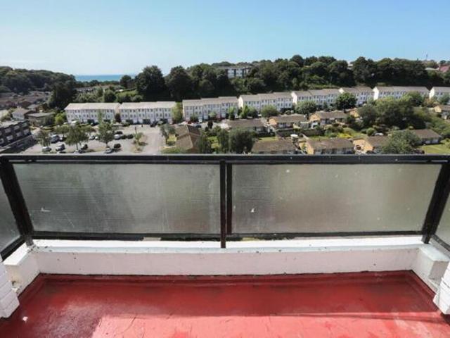 2 Bedroom Apartment Folkestone Kent LS101676468