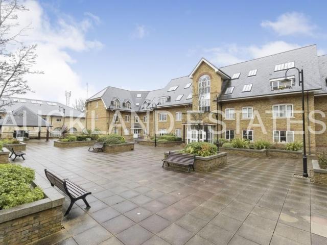 2 bedroom Apartment for let