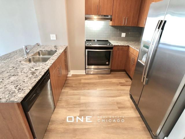 2 Bedroom Apartment for Rent at North State St. & Illinois #2, Chicago, IL 60654 River North