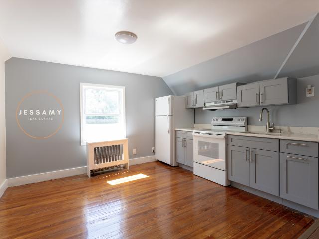 2 Bedroom Apartment for Rent at Oneida Avenue, Mount Vernon, NY 10553 South Side