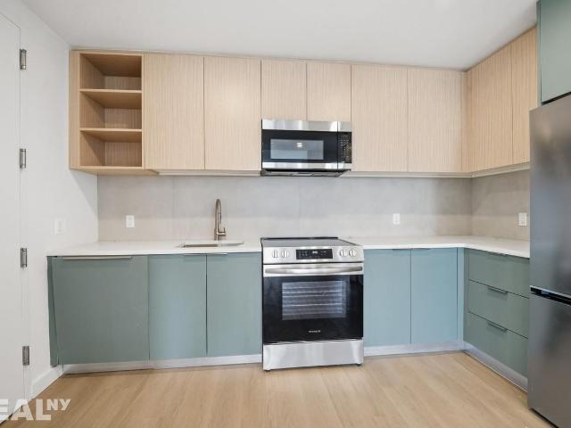 2 Bedroom Apartment for Rent at Bedford Ave #602, New York, NY 11226 Flatbush