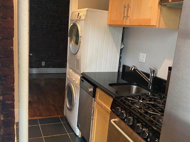 2 Bedroom Apartment for Rent at E 13th St #3F, New York, NY 10009 East Village