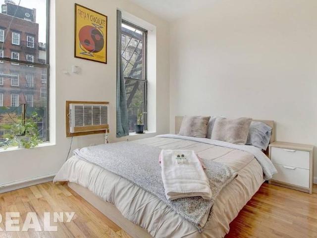 2 Bedroom Apartment for Rent at E 1st St #1BA, New York, NY 10009 Bowery