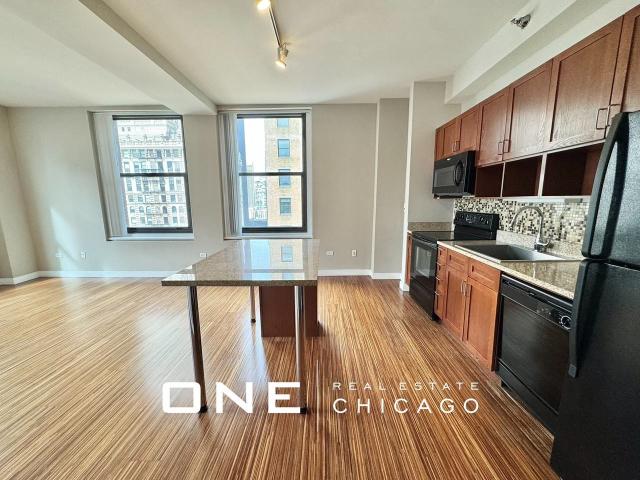 2 Bedroom Apartment for Rent at E Lake St, Chicago, IL 60601 Loop