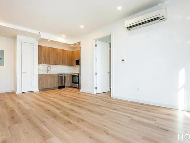 2 Bedroom Apartment for Rent at Gold St #1J, New York, NY 11201 Vinegar Hill