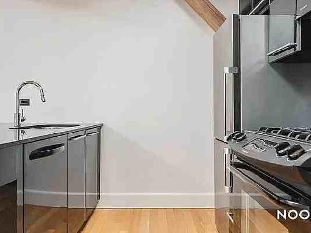 2 Bedroom Apartment for Rent at Keap St #203, New York, NY 11211 Williamsburg
