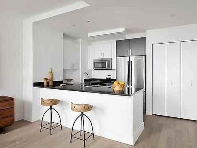 2 Bedroom Apartment for Rent at Pine St #3604, New York, NY 10005 Financial District