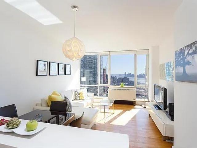 2 Bedroom Apartment for Rent at W 42nd St #10M, New York, NY 10036 Hell's Kitchen