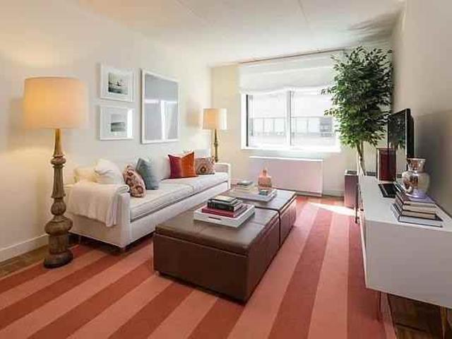 2 Bedroom Apartment for Rent at W 45th St #10M, New York, NY 10036 Hell's Kitchen
