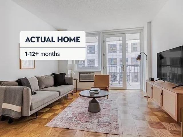 2 Bedroom Apartment for Rent at W 55th St #14B, New York, NY 10019 Theater District