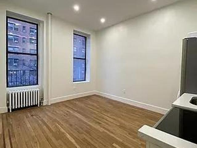 2 Bedroom Apartment for Rent at W 57th St #4B, New York, NY 10019 Hell's Kitchen