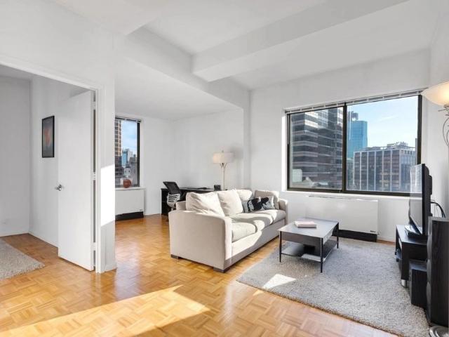 2 Bedroom Apartment for Rent at Wall St & William St #1711, New York, NY 10005 Financial District