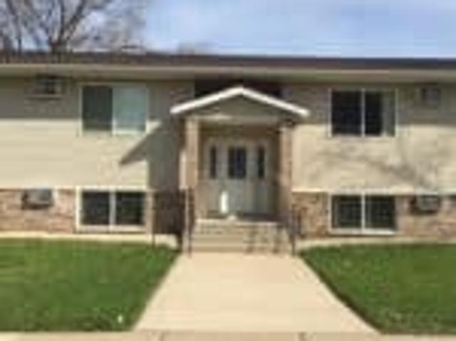 2 Bedroom Apartment for Rent at 1402 W Broadway St #D, Winona, MN 55987