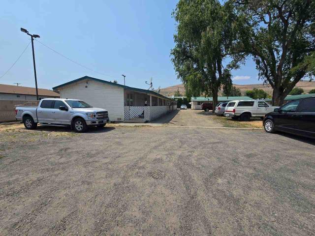 2 Bedroom Apartment for Rent at 1411 Basin St Sw #7, Ephrata, WA 98823