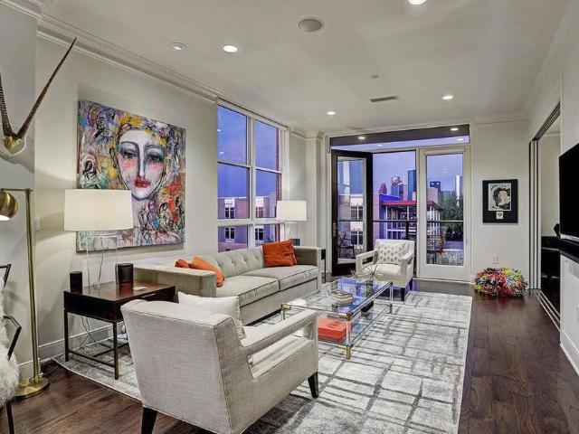 2 Bedroom Apartment for Rent at 1419 Montrose Boulevard #12.28, Houston, TX 77019 Neartown Montrose