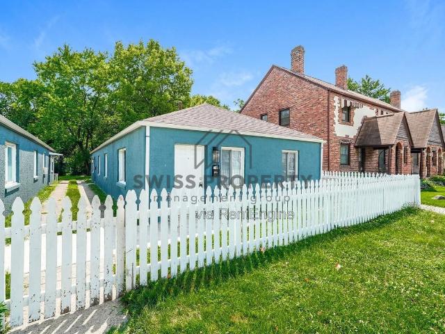 2 Bedroom Apartment for Rent at 1436 Oakwood Ave, Columbus, OH 43206