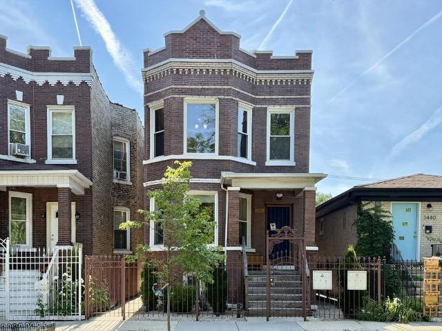 2 Bedroom Apartment for Rent at 1438 N Central Park Ave #2, Chicago, IL 60651 Humboldt Park