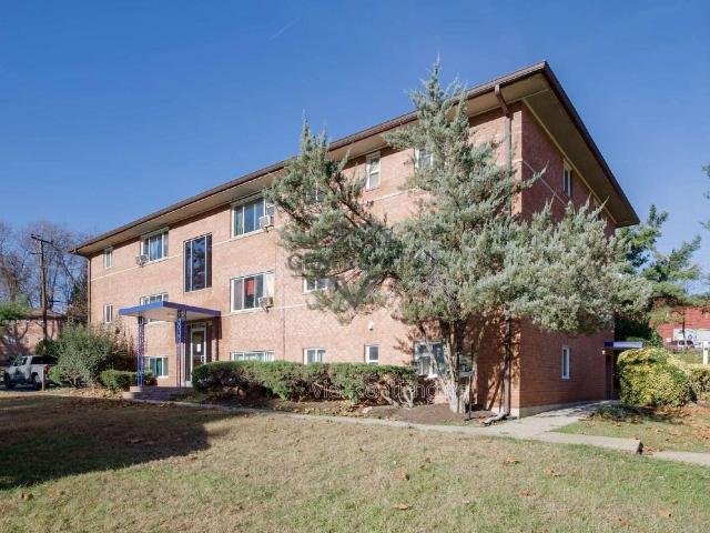 2 Bedroom Apartment for Rent at 14400 Gemstone Dr #304, Woodbridge, VA 22191
