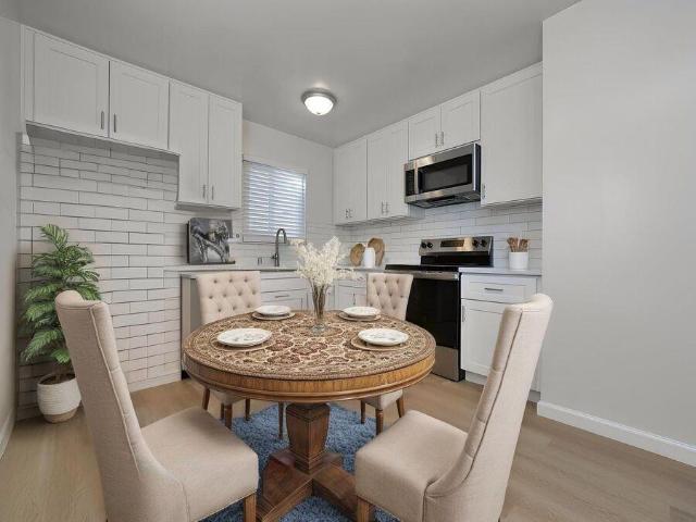 2 Bedroom Apartment for Rent at 1461 150th Ave #A, San Leandro, CA 94578 Upper Bal