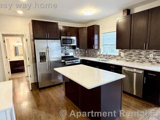 2 Bedroom Apartment for Rent at 14 Marshall St #2, Watertown Town, MA 02472 Watertown West End