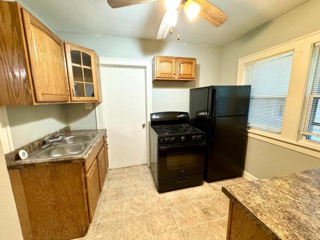 2 Bedroom Apartment for Rent at 1506 S 81st St #1506, West Allis, WI 53214