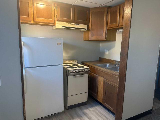 2 Bedroom Apartment for Rent at 1514 W Jackson St #2, Muncie, IN 47303
