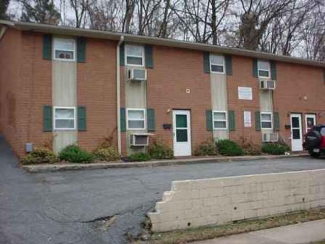 2 Bedroom Apartment for Rent at 151 Westdale Ave #A, Winston Salem, NC 27101