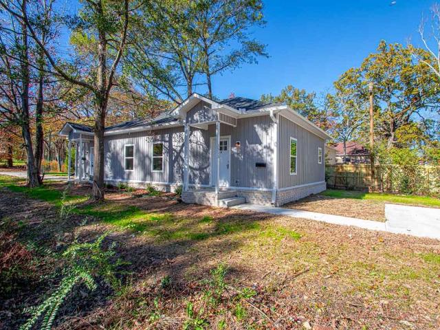 2 Bedroom Apartment for Rent at 1523 S Cedar St, Little Rock, AR 72204 Capital View