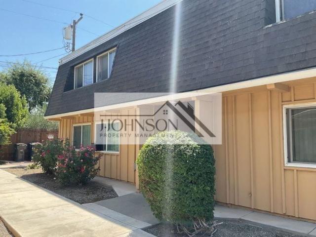 2 Bedroom Apartment for Rent at 1536 Lincoln Blvd #B, Tracy, CA 95376