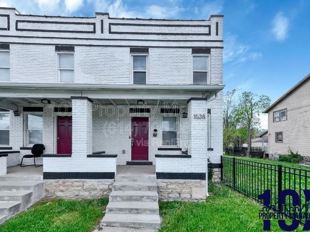 2 Bedroom Apartment for Rent at 1538 E Livingston Ave, Columbus, OH 43205 Driving Park