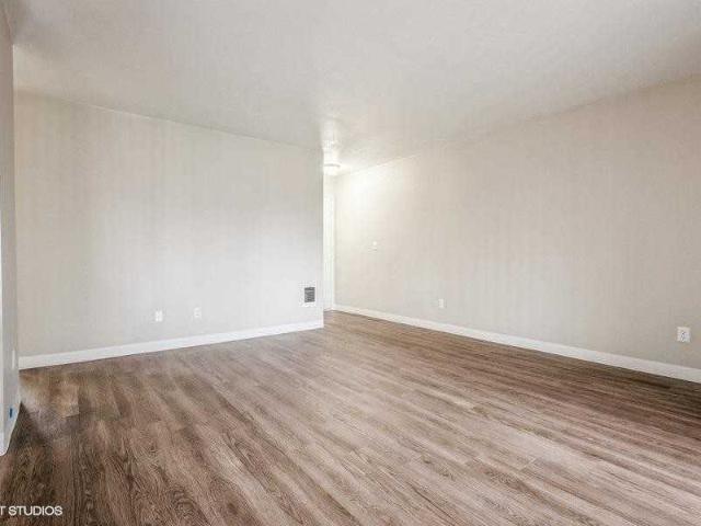 2 Bedroom Apartment for Rent at 15910 Ne Sandy Blvd, Portland, OR 97230 Wilkes