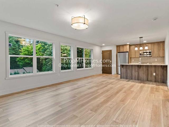 2 Bedroom Apartment for Rent at 15948 15948 Quarry Road Townhome B5, Lake Oswego, OR 97035 Lake Forest