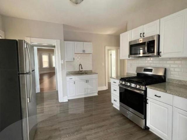 2 Bedroom Apartment for Rent at 15 Gladstone St #3, Everett, MA 02149 Downtown Everett