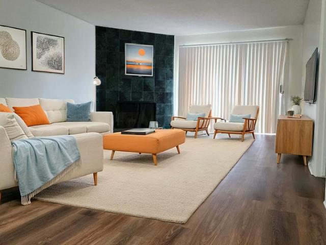 2 Bedroom Apartment for Rent at 1600 West Broadway #17A, Anaheim, CA 92802