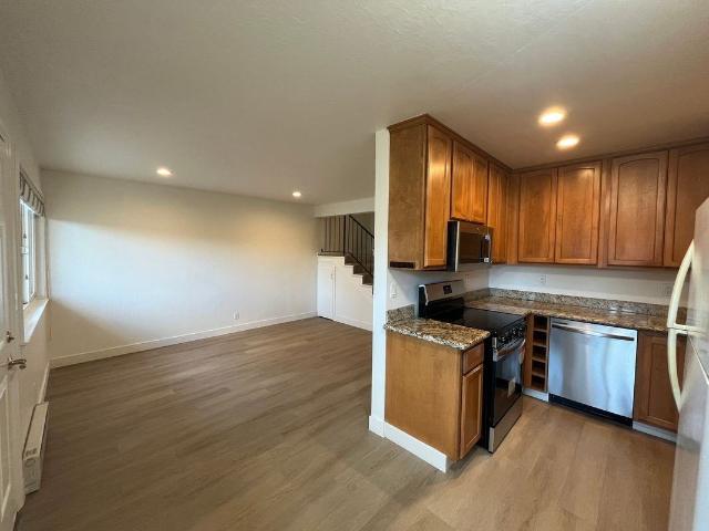 2 Bedroom Apartment for Rent at 1615 Hudson St, Redwood City, CA 94061 Palm Park