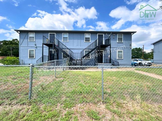 2 Bedroom Apartment for Rent at 1615 Voirin Rd, Irving, TX 75061