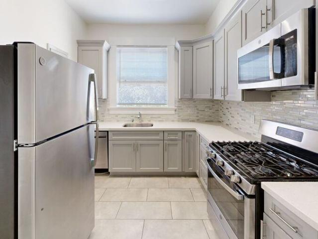 2 Bedroom Apartment for Rent at 1632 Mason St #31, San Francisco, CA 94133 North Beach