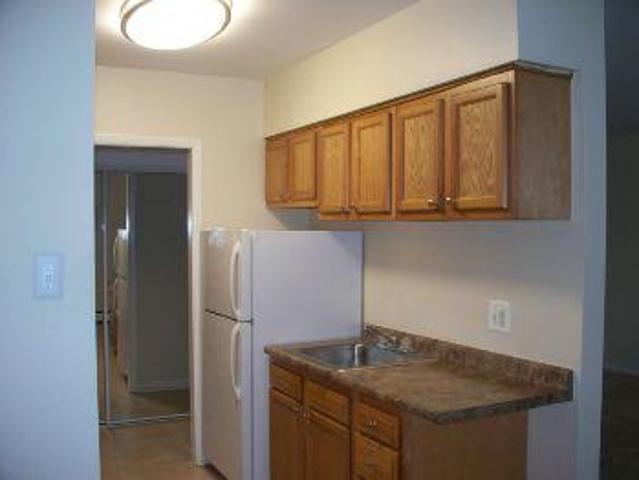2 Bedroom Apartment for Rent at 1651 E Mount Airy Ave #3, Philadelphia, PA 19150 Cedarbrook Stenton